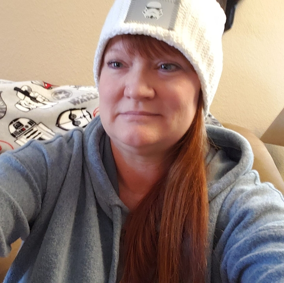 Helen's Closet (@leapyr) | Poshmark